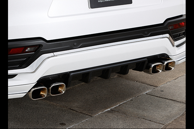 310 LEXUS LX ELFORD リアセンターディフューザー / 品揃え多数のエアロパーツ専門通販ならエアツケ！