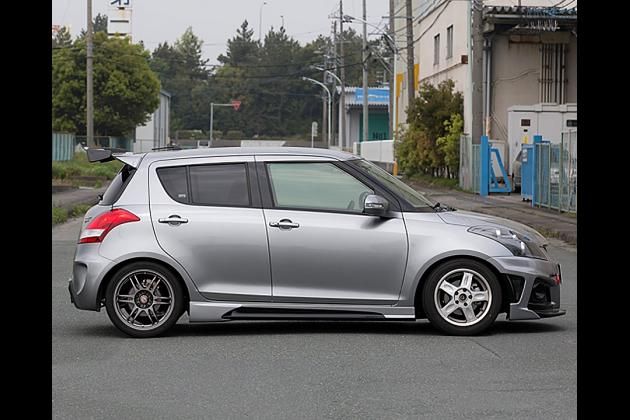 ZC32S スイフトスポーツ R's RRP パフォーマンスエアロリアウィング フルFRP 受注生産 / 品揃え多数のエアロパーツ専門通販ならエアツケ！